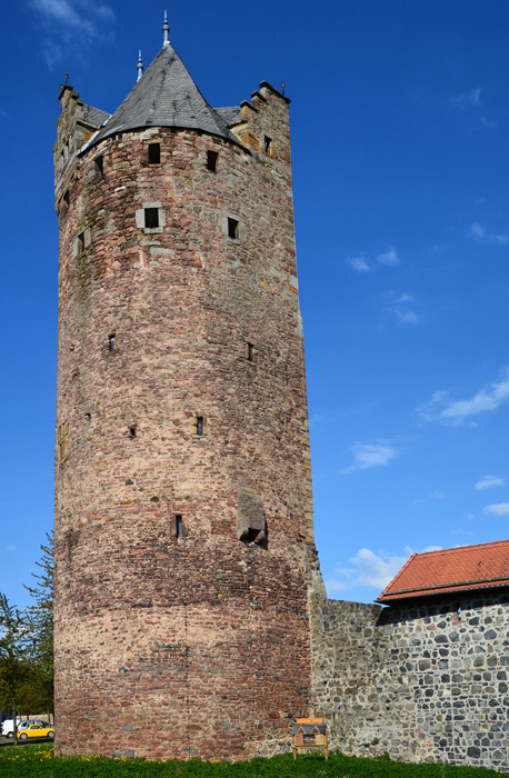 Graue Turm - allgemein - Medienwerkstatt-Wissen © 2006-2025 Medienwerkstatt